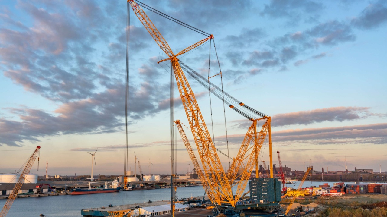 De grootste kraan ter wereld | Bosch Rexroth België