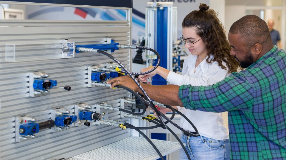 Folhetos Rexroth | Bosch Rexroth Brazil