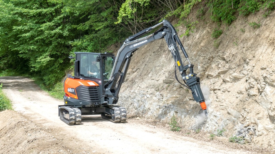 Sampierana moves ahead with Rexroth eOC: electronically controlled ...