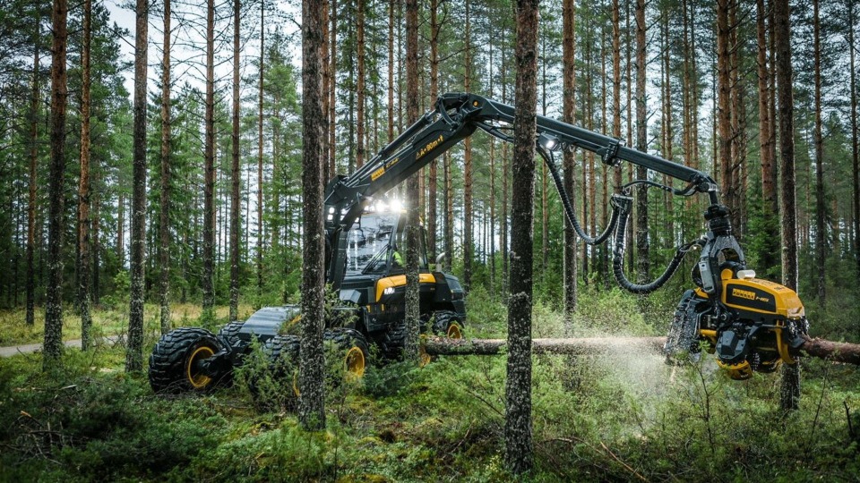 Transparent Forestry Machine: Ponsse Improves After Sales Service with ...