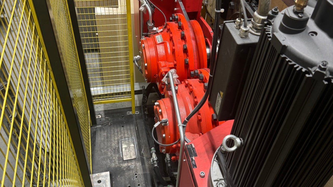 Hägglunds drives for rubber roll mills | Bosch Rexroth Germany