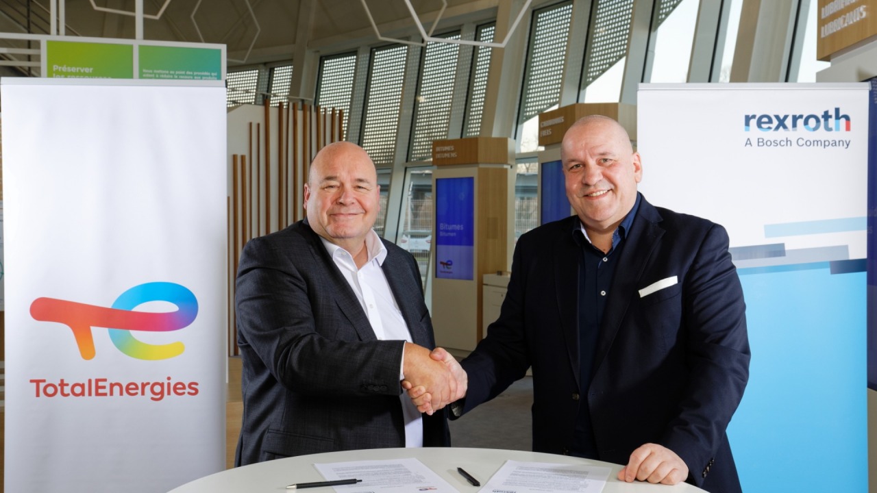 Bosch Rexroth and TotalEnergies want to advance sustainable hydraulic ...
