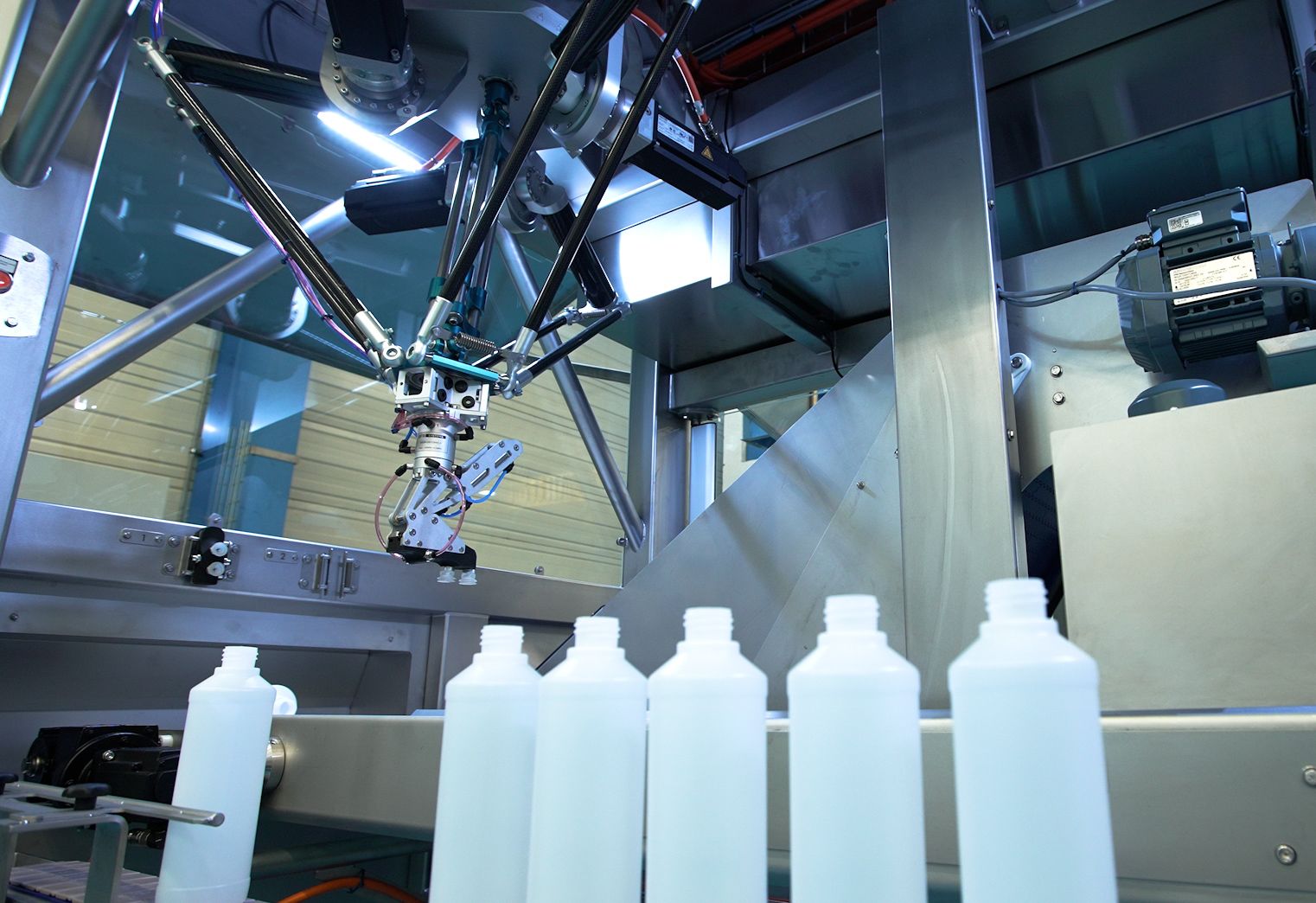 ctrlX AUTOMATION simplifies machine architecture | Bosch Rexroth Schweiz